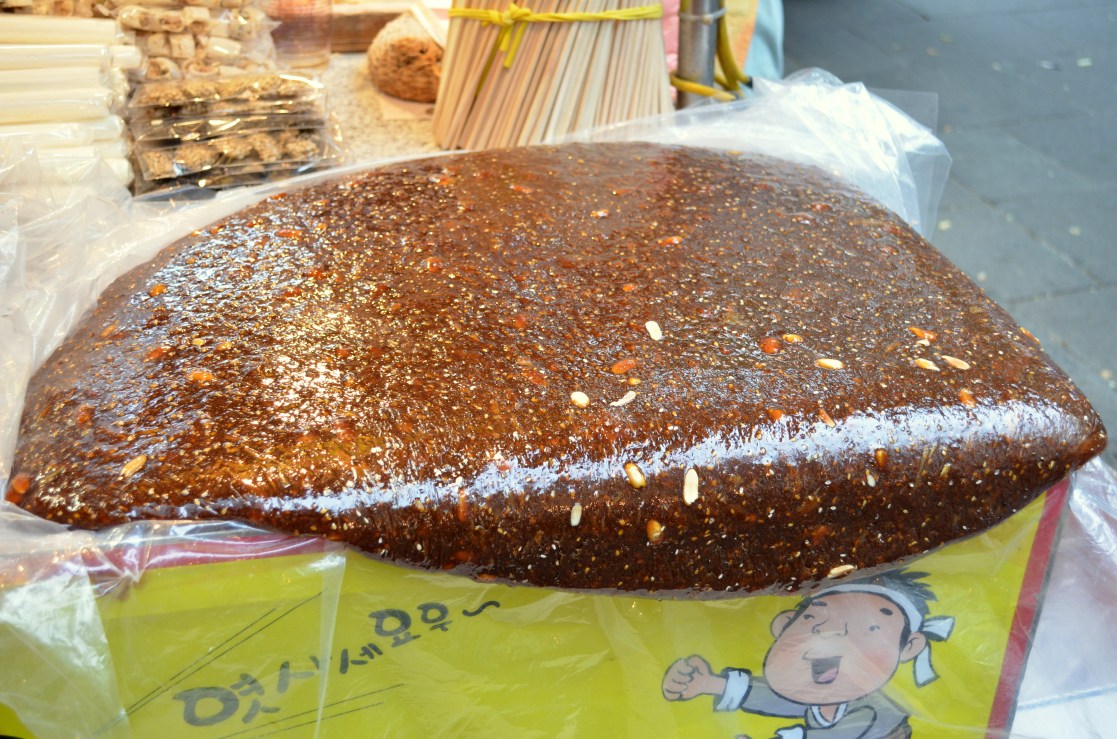 Street Eats: Insadong and Namdaemun Market – Seoul, Korea – House of Hao's