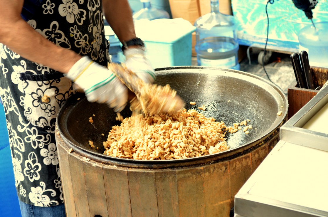 Street Eats: Insadong and Namdaemun Market – Seoul, Korea – House of Hao's